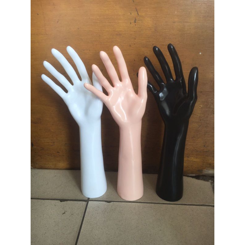 Jual Manekin Tangan Bahan Plastik / Patung Tangan Display Cincin Arloji ...