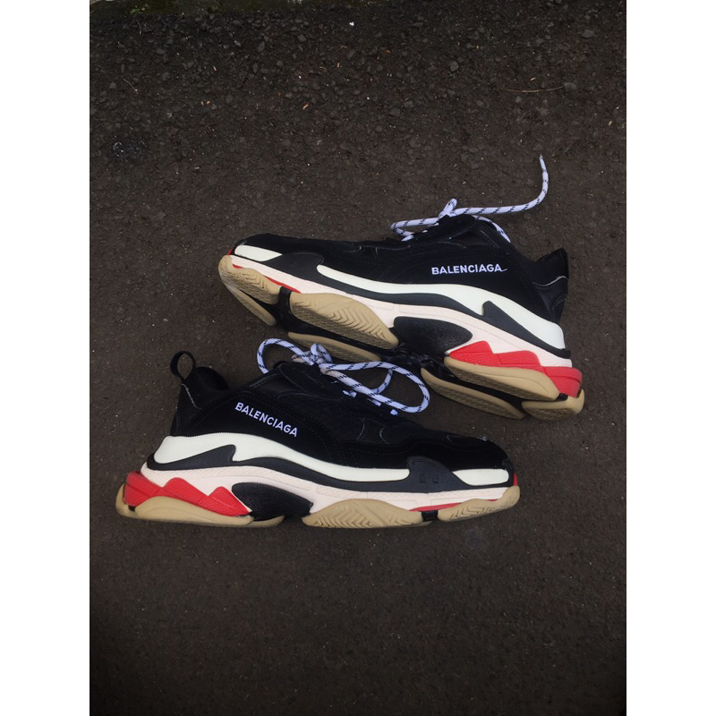 Jual sepatu sneakers balenciaga made in italy | Shopee Indonesia