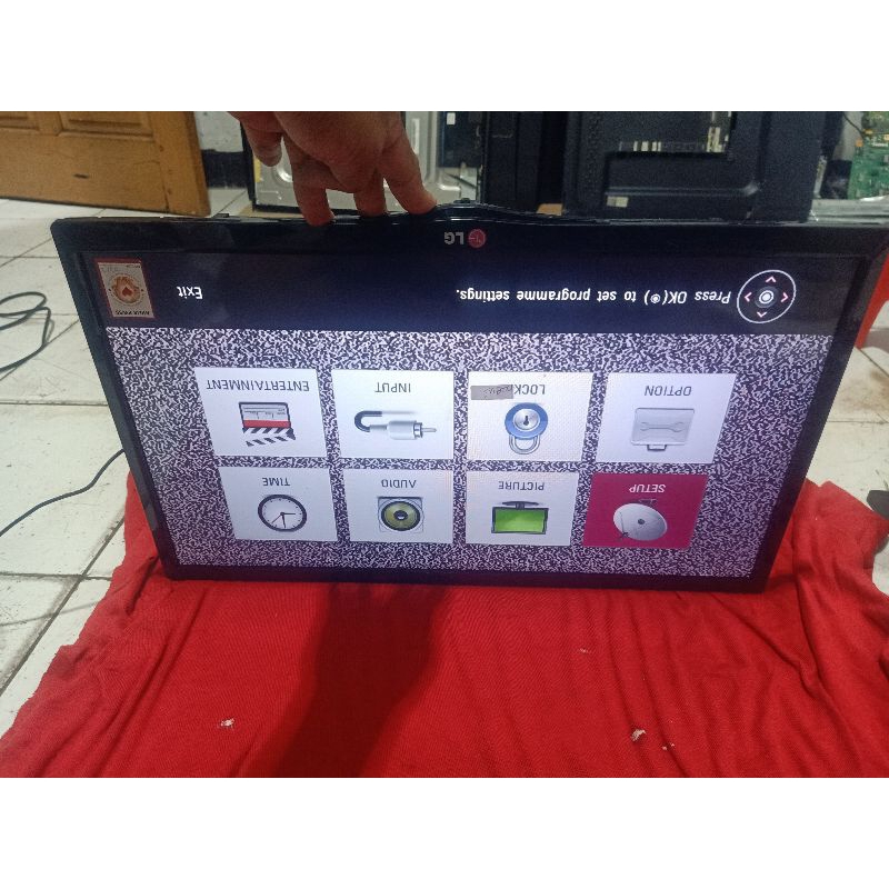 Jual Panel layar Tv LED LG 22 inch | Shopee Indonesia