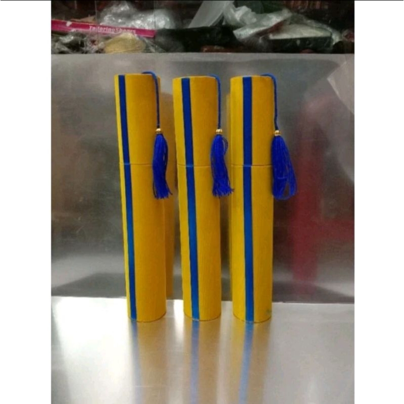 Jual tabung wisuda mahasiswa kuning lis biru | Shopee Indonesia