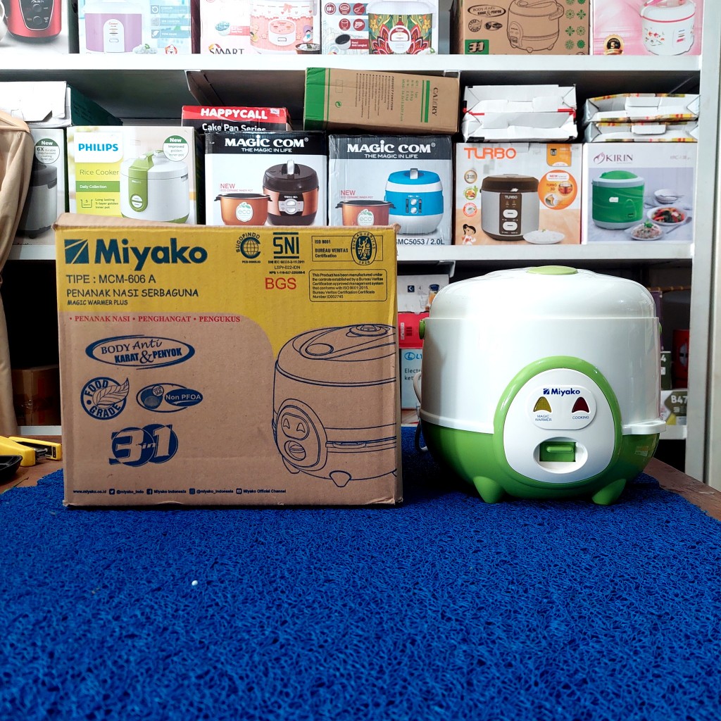 Jual Miyako Rice Cooker MCM 606 A BGS Penanak Nasi Miyako 606A 0,6 ...