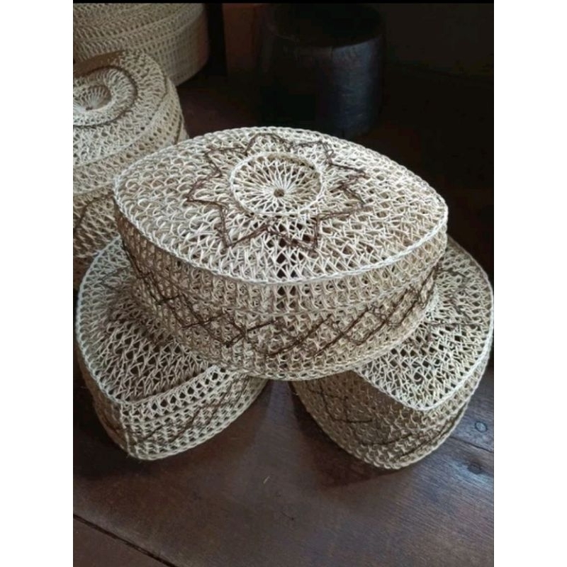 Jual peci rotan hitam putih Black n white Series polos n coklat motif n ...