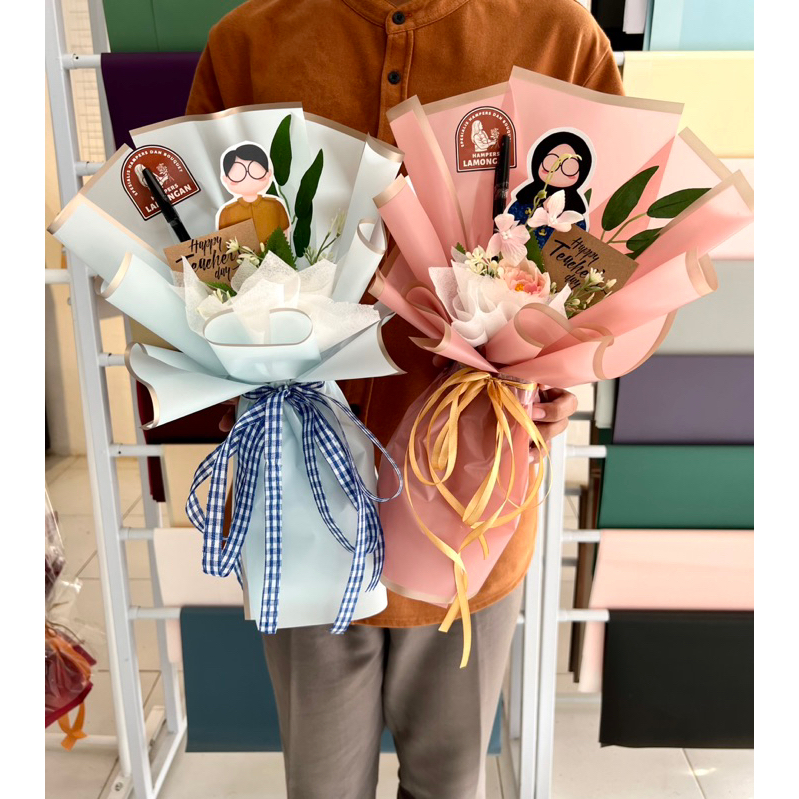 Jual Buket Karakter Hari Guru atau Wisuda / Buket bunga dan gambar ...