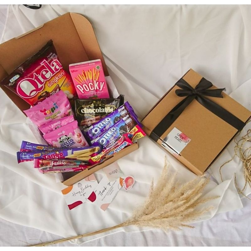 Jual GIF BOX | HAMPERS | SNACK BOX | GIFT BOX BIRTHDAY |GIF BOX ...