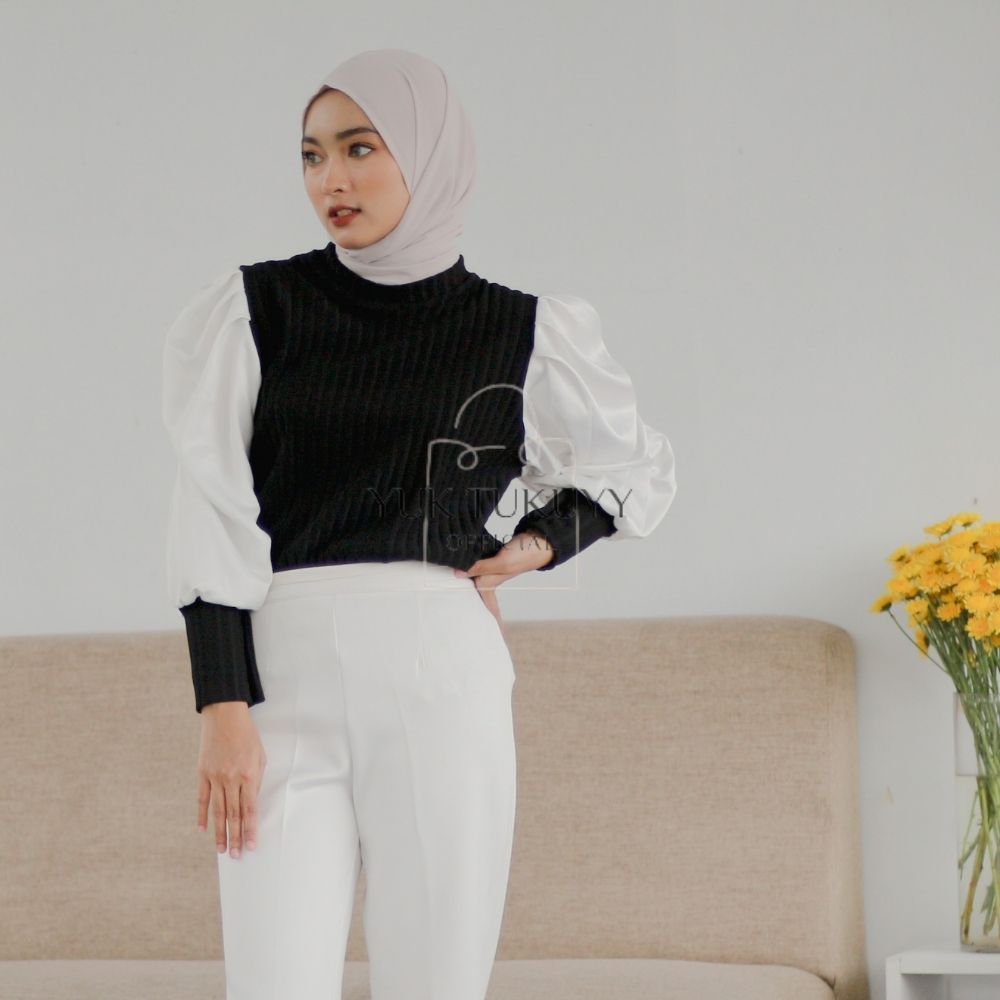 Jual Atasan Aesthetic Blouse Korean Style - Baju Blouse Wanita Terbaru ...