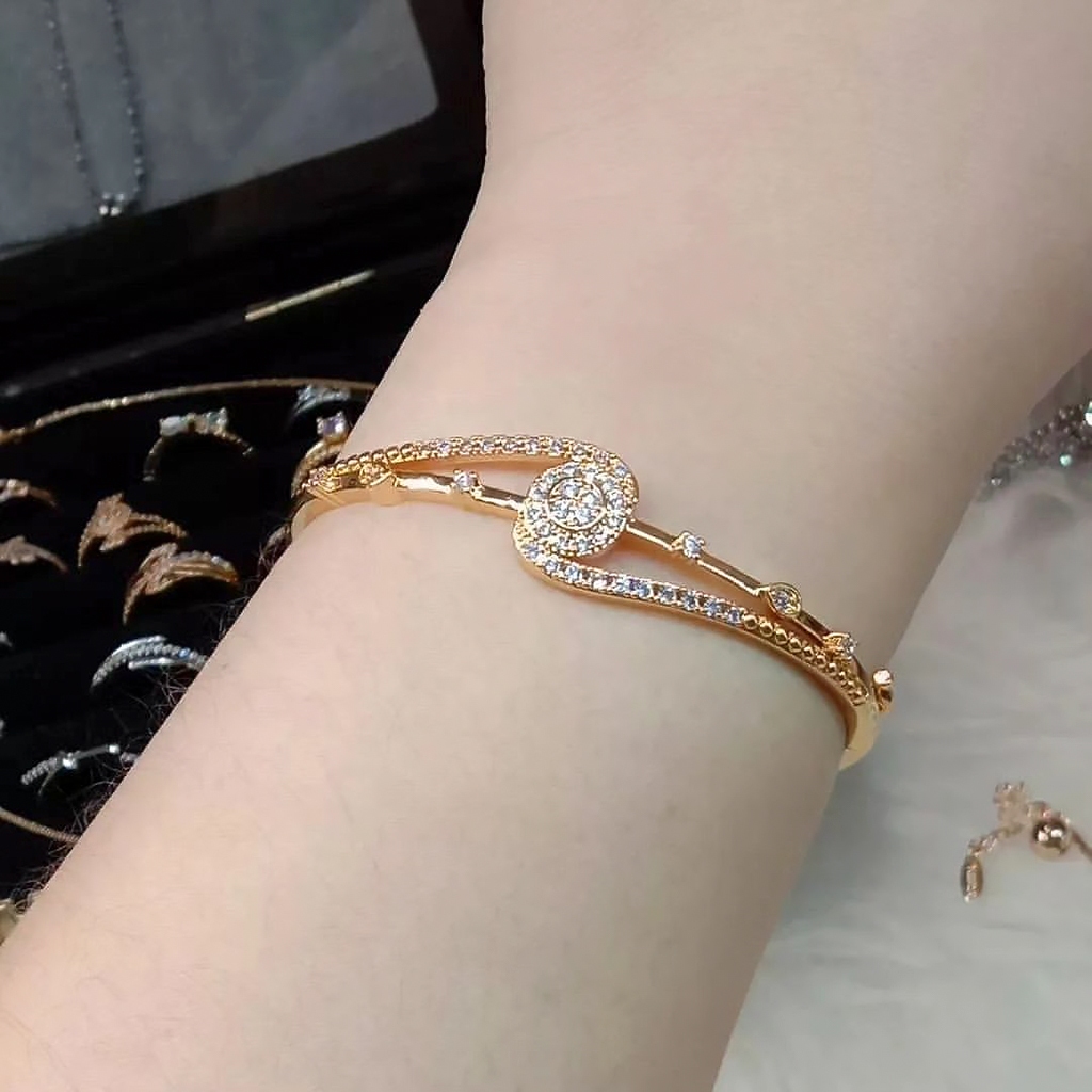 Jual La Vienne - Antya - Gelang Titanium Wanita Anti Karat - Perhiasan ...