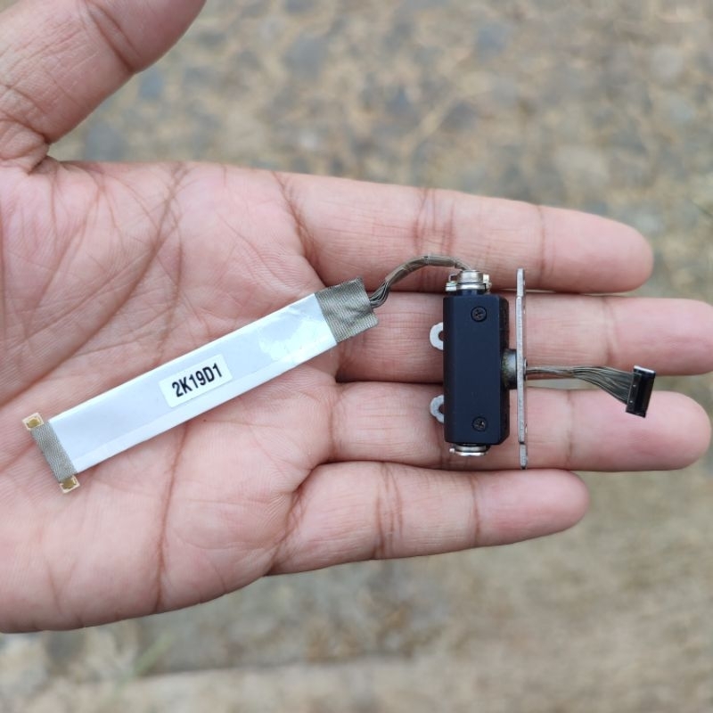 Jual Kabel cable fleksibel flexible engsel LCD CANON 60D original ...