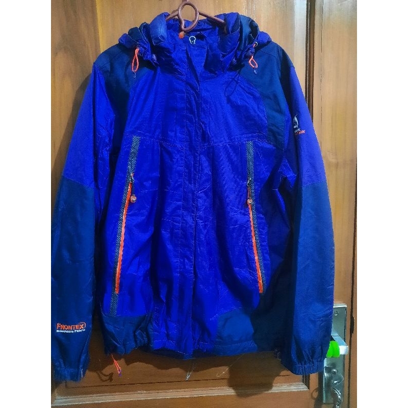Jual JAKET OUTDOOR SECOND - PRO WORLDCUP | Shopee Indonesia