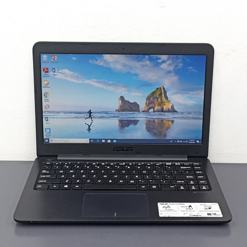 Jual LAPTOP ASUS VIVOBOOK E402YA AMD E2-7015 4GB SSD 256GB LIKENEW ...