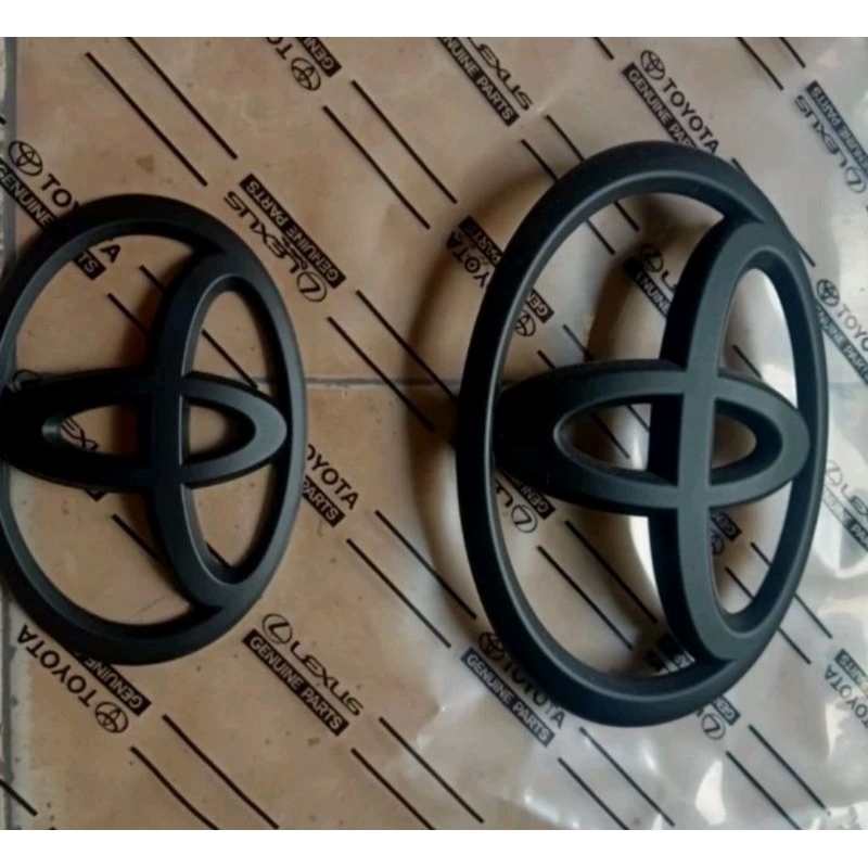 Jual logo emblem depan bekang RAIZE black dof original | Shopee Indonesia