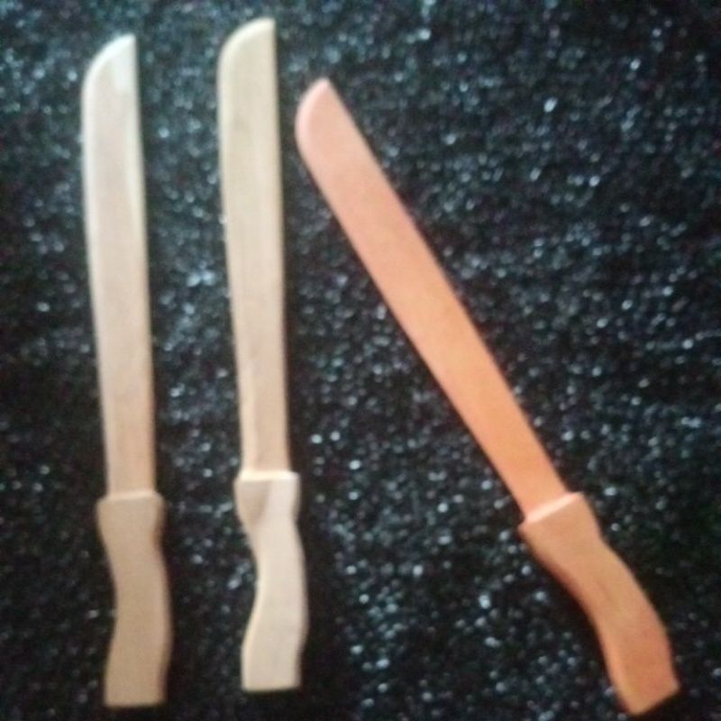 Jual Mandau Kayu Alat Peraga Latihan Silat Beladiri IPSI - Mandau ...