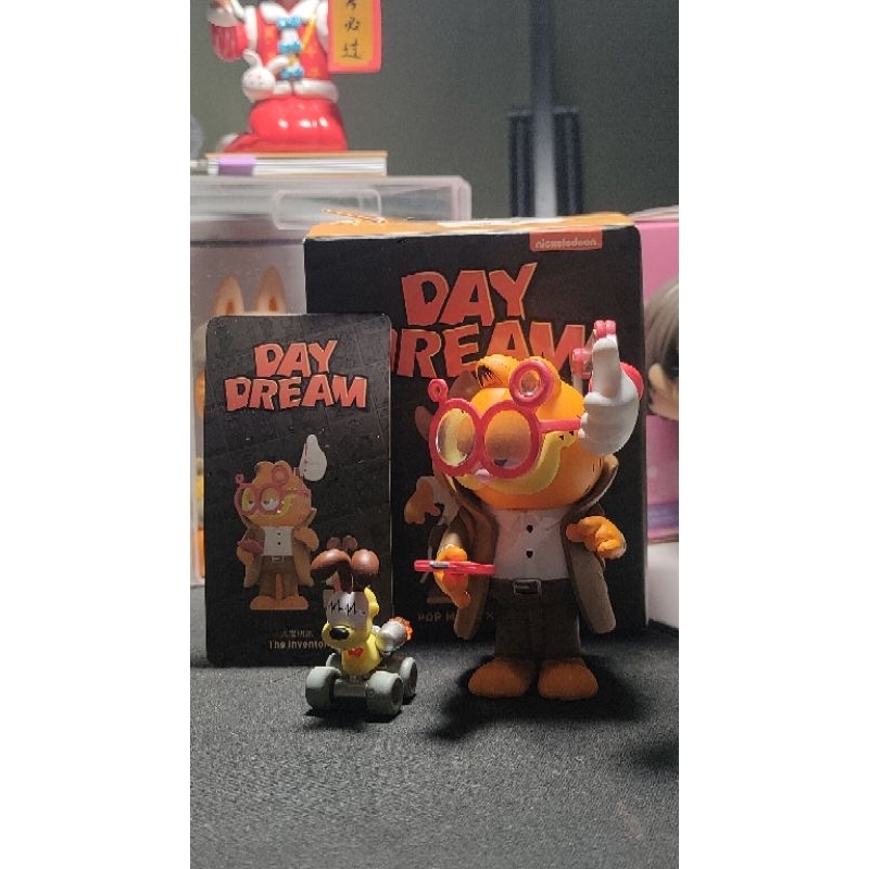 Jual POPMART Garfield Day Dream - The Inventor | Shopee Indonesia