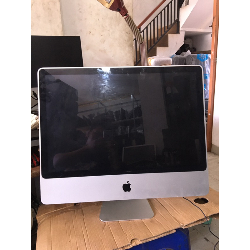 Jual iMac 24-inch all in one ram 4 hdd 500gb sesuai gambar | Shopee ...