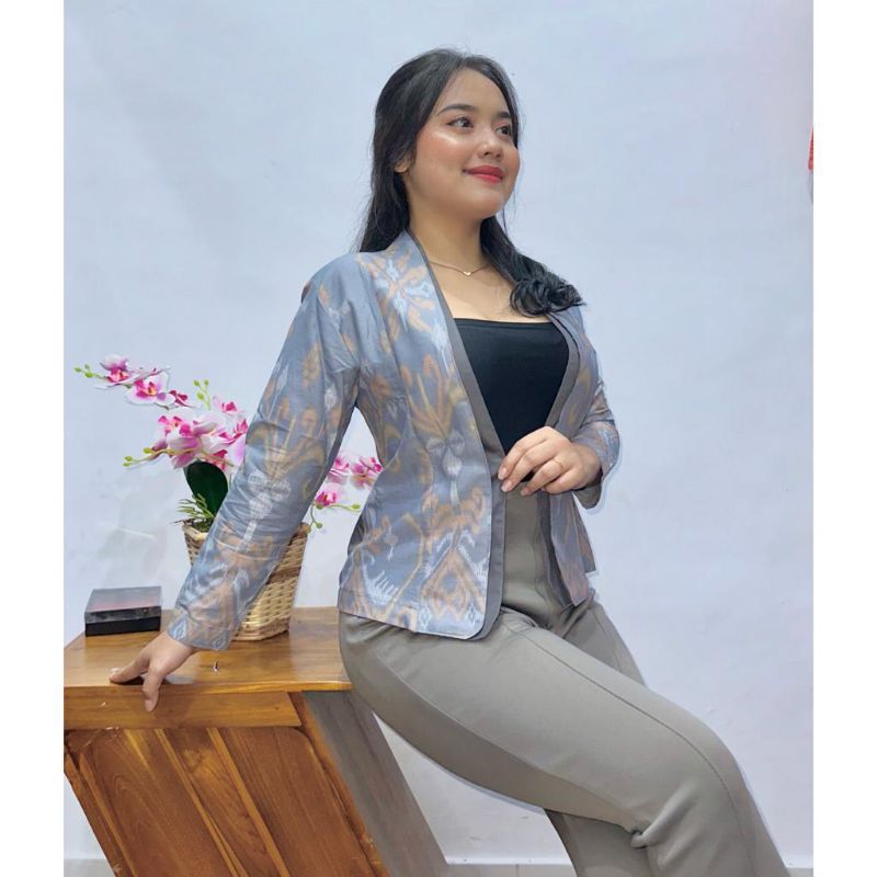 Jual Blazer Motif Endek Bali || Blazer katun endek | Shopee Indonesia