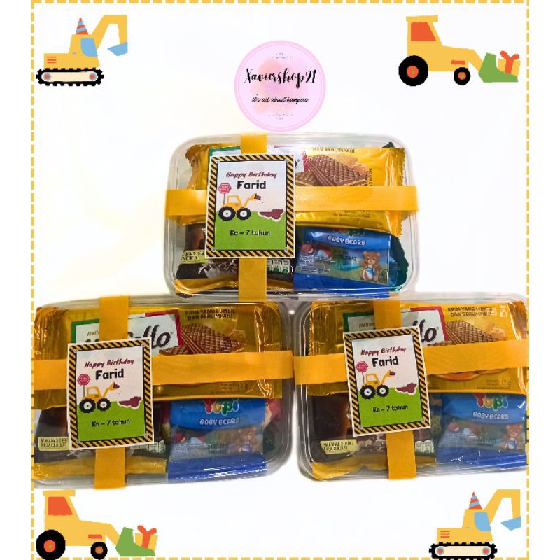 Jual Hampers Box / Hampers Ultah / Paket Ultah Box (Free Sticker ...