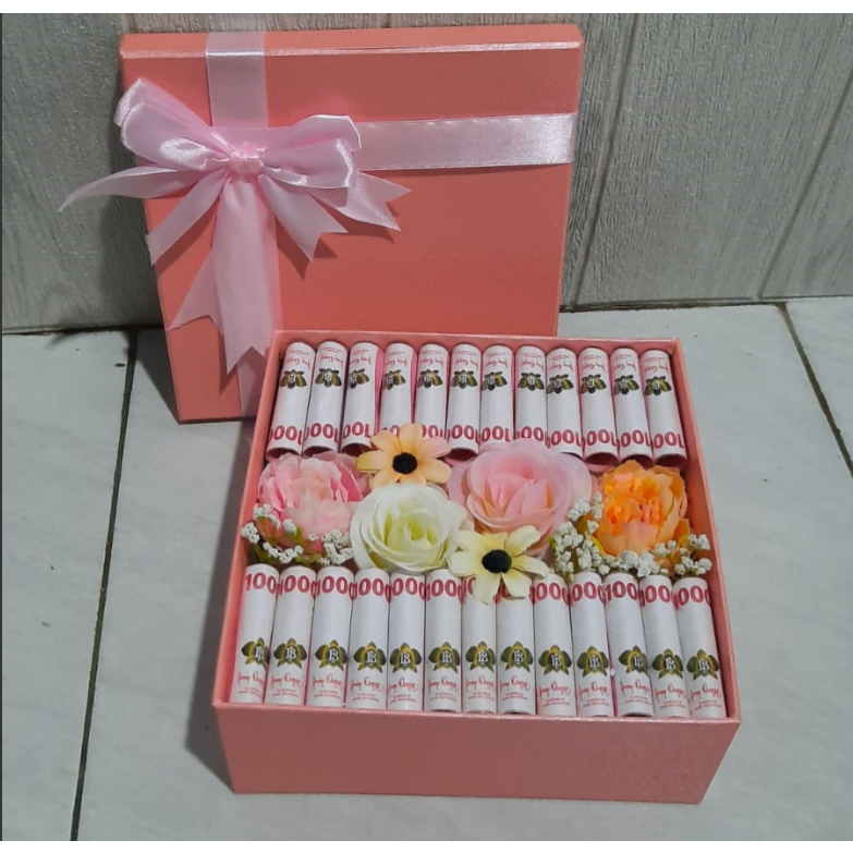Jual Kado bunga / Flower box / souvenir pernikahan / Bloom box bunga ...