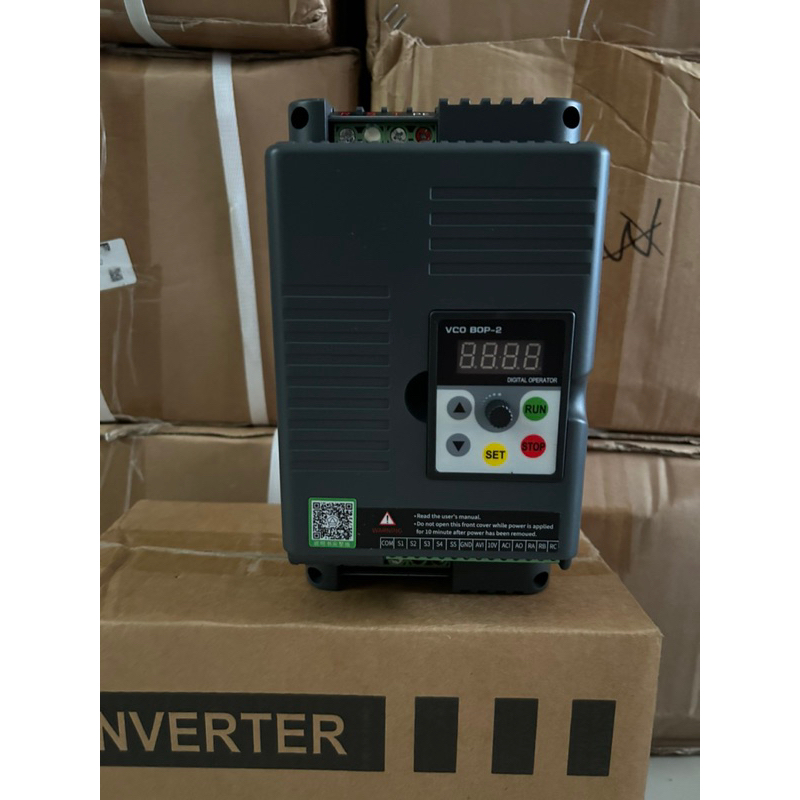 Jual Motor Inverter 4KW AC 220V 1P - 380V 3P Single Phase Three Phase VFD | Shopee Indonesia