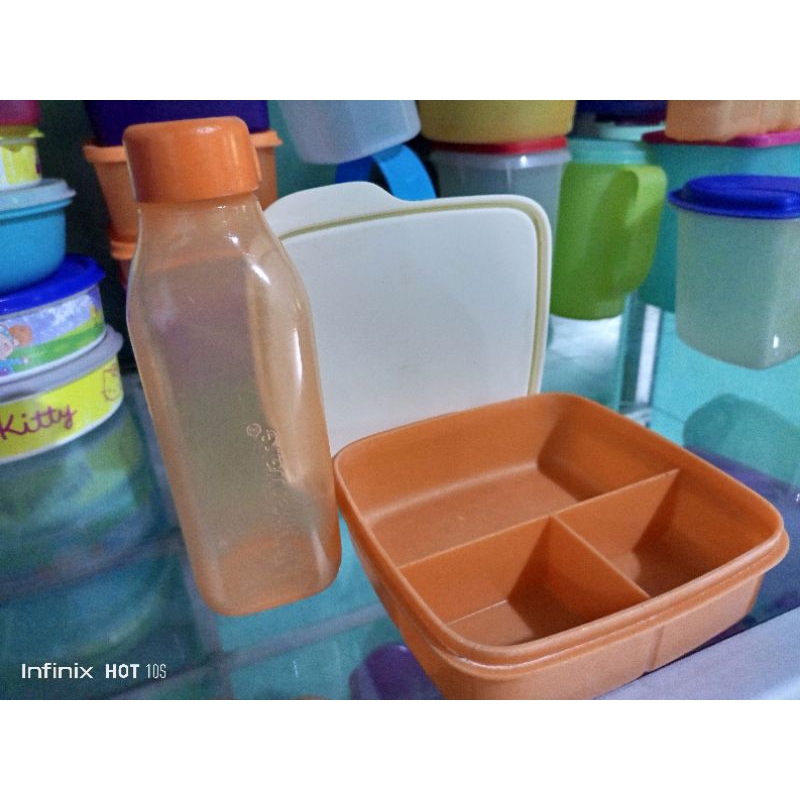 Jual PAKET BEKAL LOLLY + BOTOL ORIGINAL TUPPERWARE | Shopee Indonesia