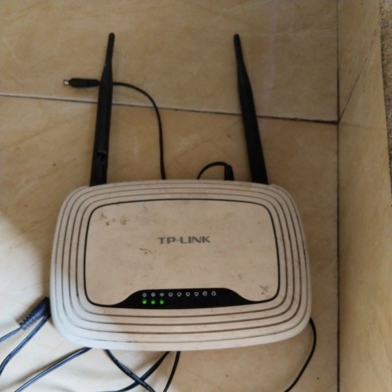 Jual tp-link model no:tp-wr841nd kondisi normal | Shopee Indonesia
