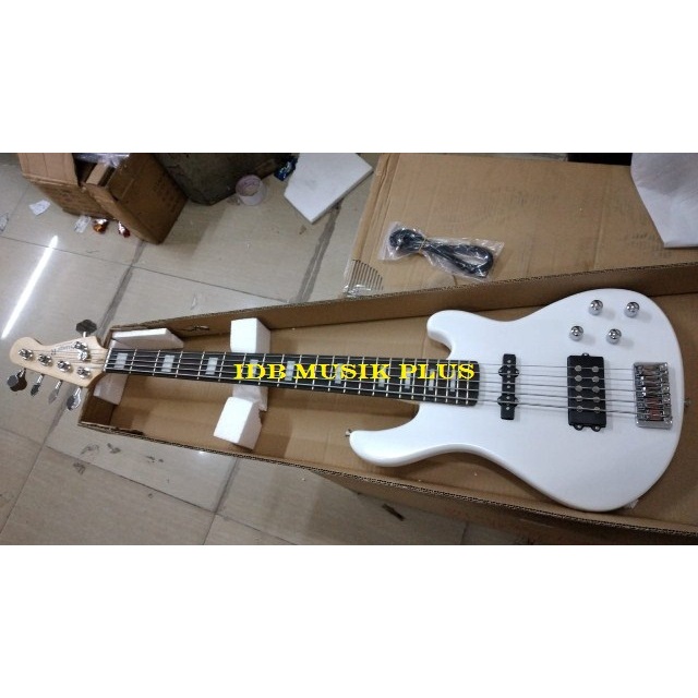 Jual Bass Elektrik 5 Senar Stinger SJB750 SJB 750 Original | Shopee ...