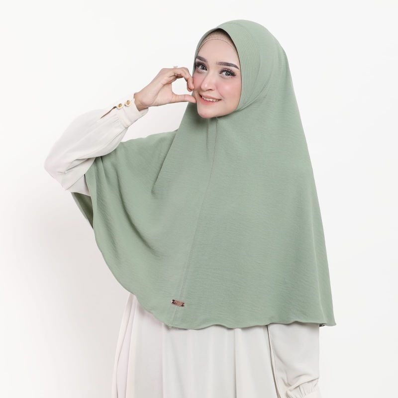 Jual Adawiyyah Hijab Instan Bergo Ped Polos Crinkle Airflow Size Standard | Shopee Indonesia