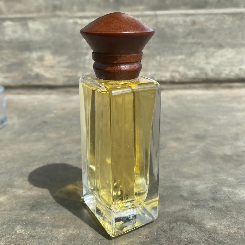 Jual Tutup botol kayu - botol parfum kayu pentagon cylinder | Shopee ...