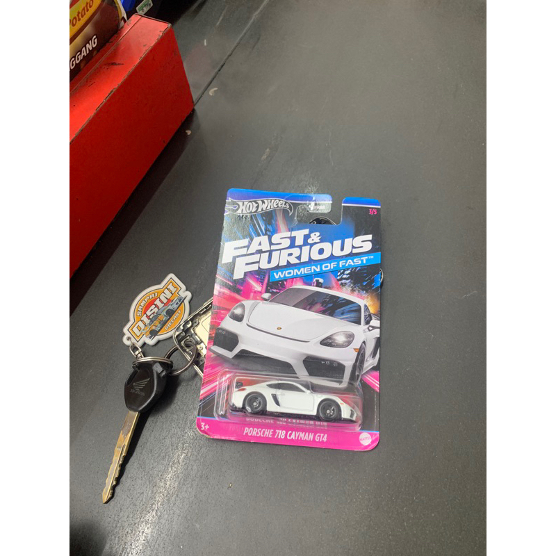 Jual FNF Women of Fast PORSCHE 718 CAYMAN GT4 | Shopee Indonesia