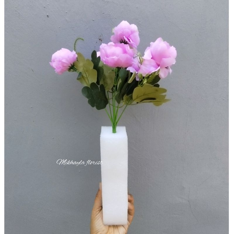 Jual Busa bunga ukuran 5 x 5 x 20 // gabus elastis // foam floral busa ...