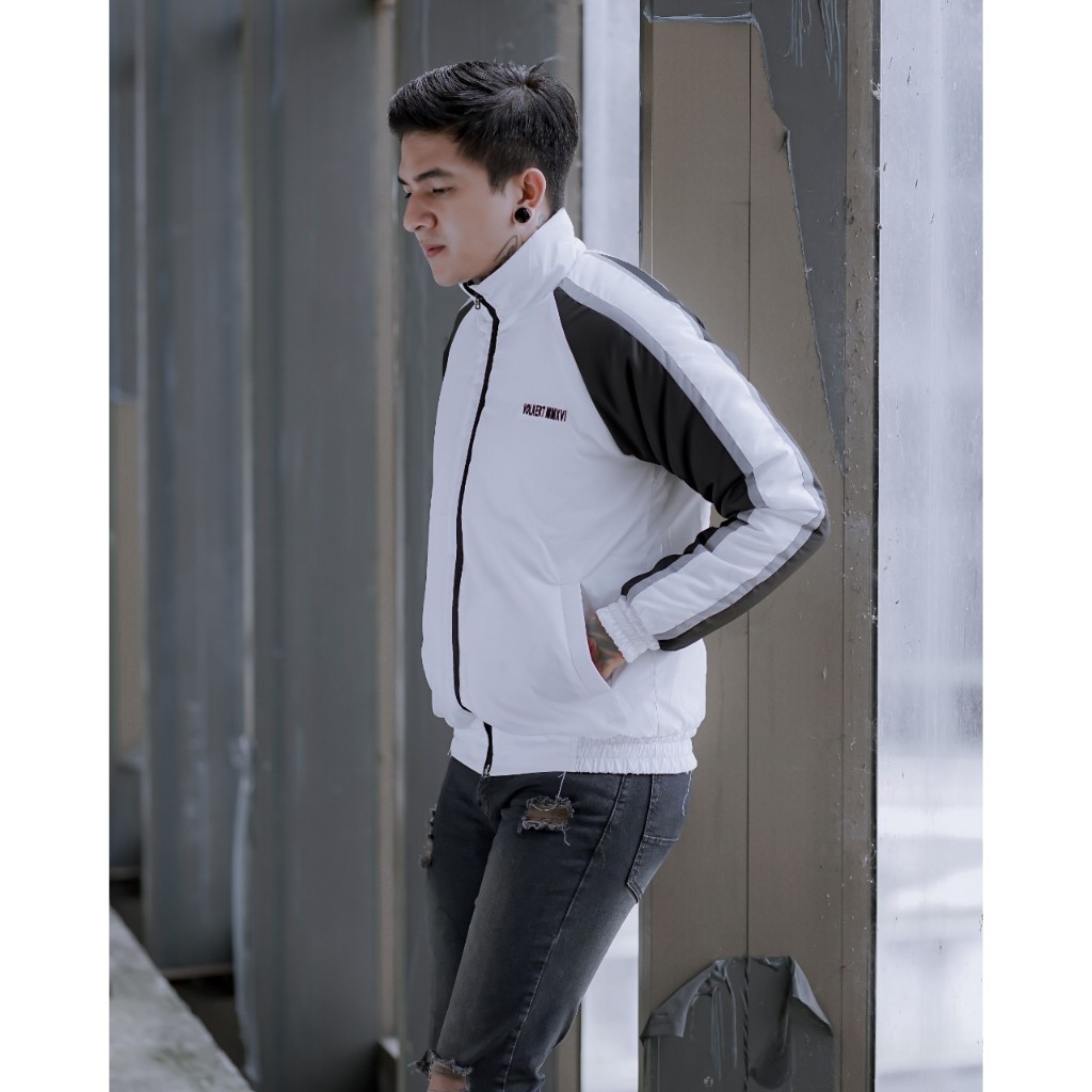 Jual JAKET PRIA DOWN JACKET REGLAN COMBI HITAM PUTIH WATERPROOF VOLKERT ...