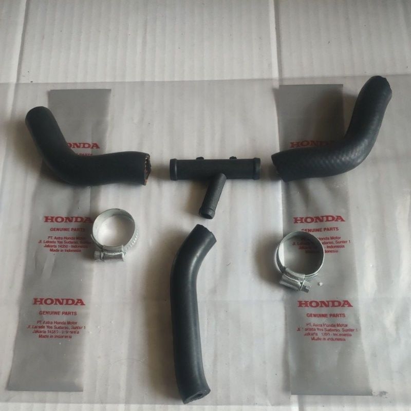 Jual SELANG RADIATOR SET HONDA VARIO 110 KARBU SET KODE KVB ORIGINAL ...