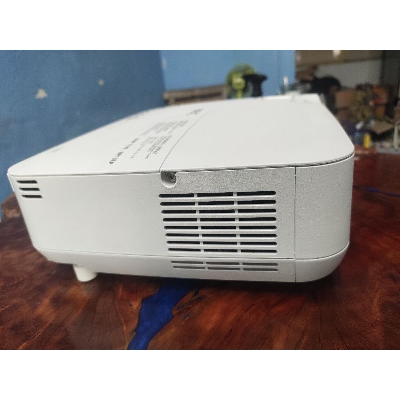 Jual Proyektor NEC V260 second | Shopee Indonesia