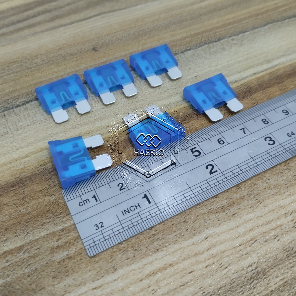 Jual SIKRING BESAR 15 A SEKRING FUSE 15A AMPER TANCAP COLOK BLADE ...