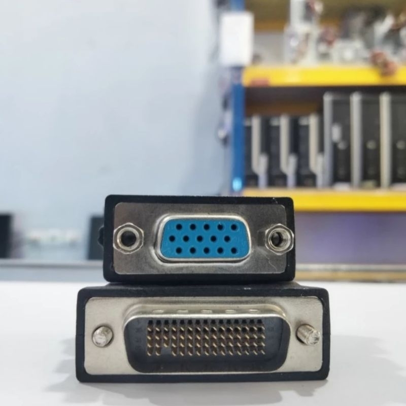 Jual DVI DMS 59 pin to VGA DMS59 DVI 59pin MALE to VGA port Female ...