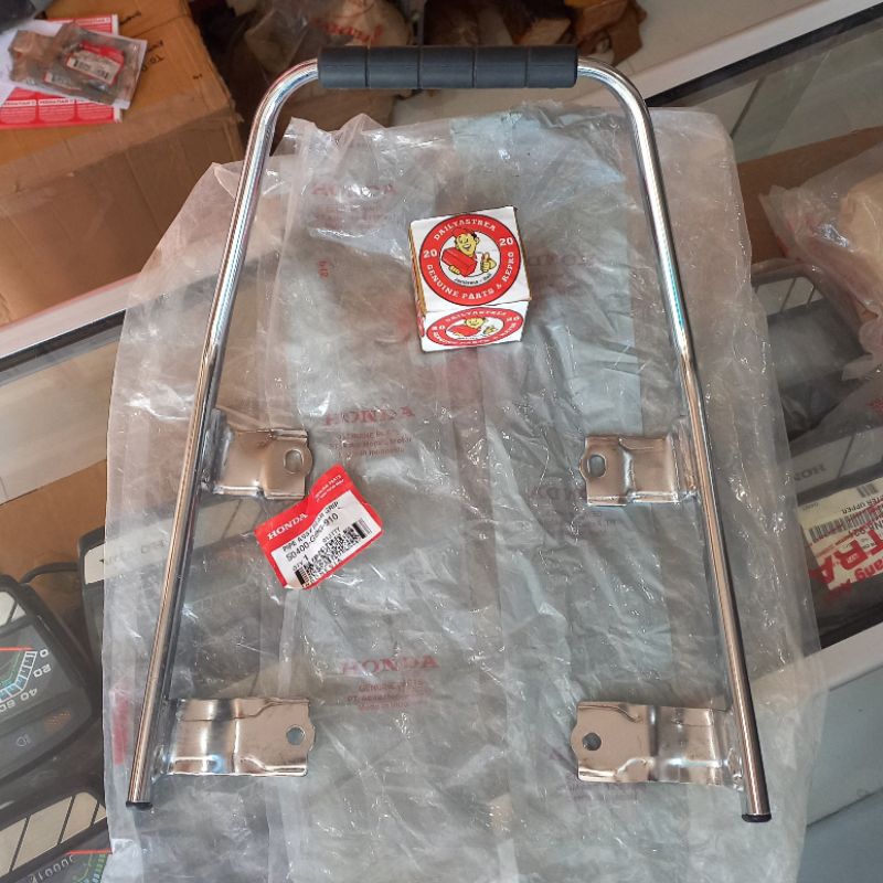 Jual BEHEL BEGEL BELAKANG CROME KROM ASTREA GRAND LEGENDA ORIGINAL AHM ...