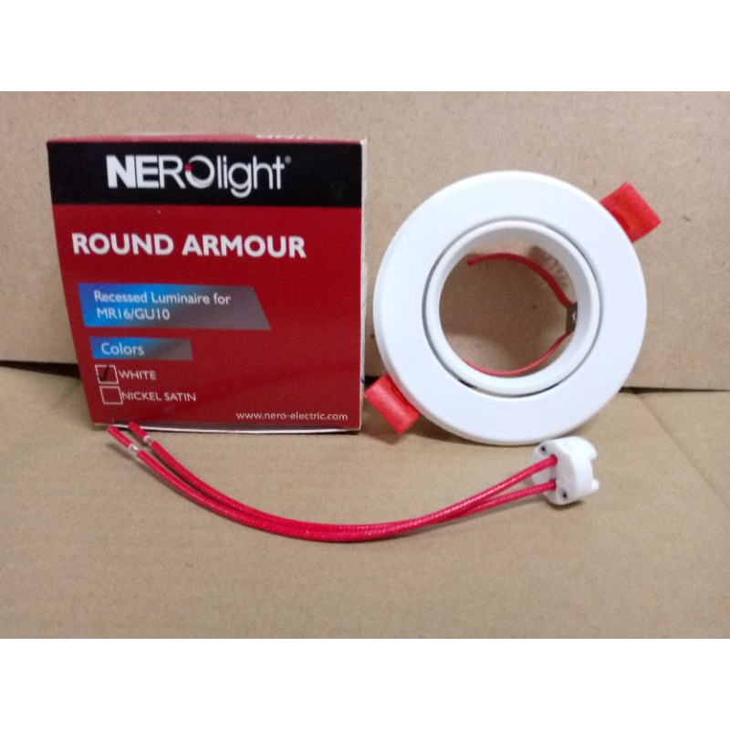 Jual ROUND ARMOUR (White) | Shopee Indonesia