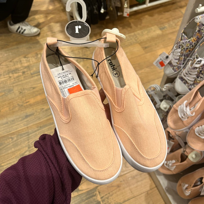 Jual Sepatu rubi saylor slip on plimsoll sale | Shopee Indonesia