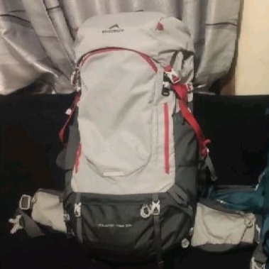 Jual Eiger Equator Trek 65. warna grey. second | Shopee Indonesia