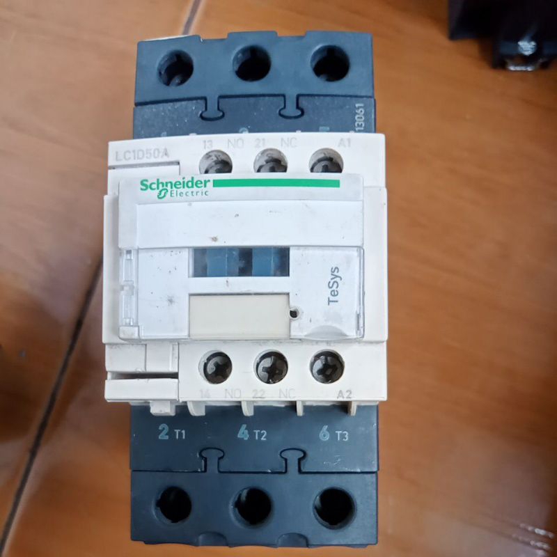 Jual CONTACTOR LC1D50A COIL 220VAC 80A SCHNEIDER ORIGINAL | Shopee Indonesia