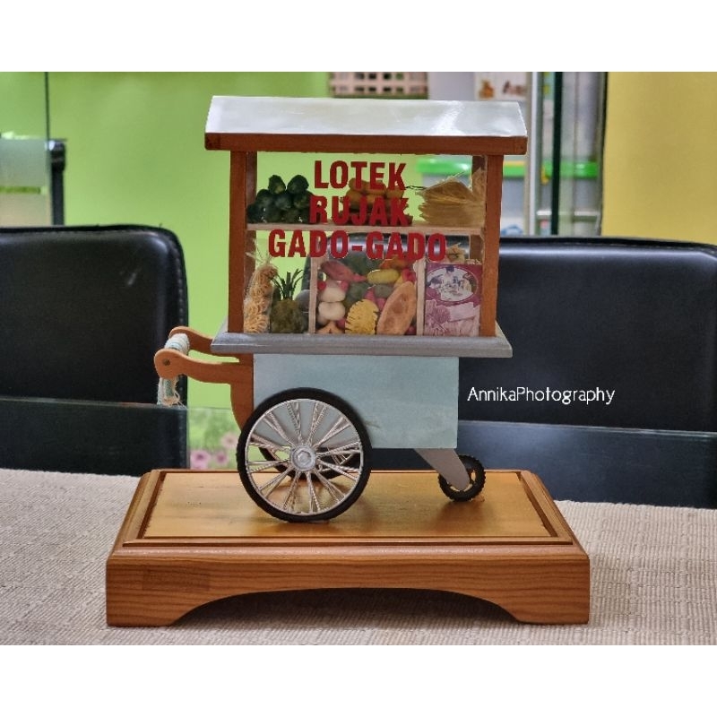Jual MINIATUR GEROBAK LOTEK RUJAK GADO-GADO, Baru, 100% handmade ...