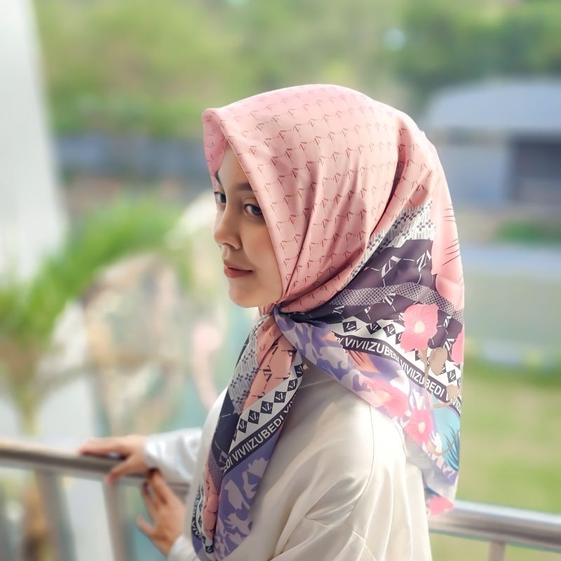 Jual KERUDUNG JILBAB SEGIEMPAT MOTIF VZ vv HIJAB VOAL PREMIUM BUNGA ...