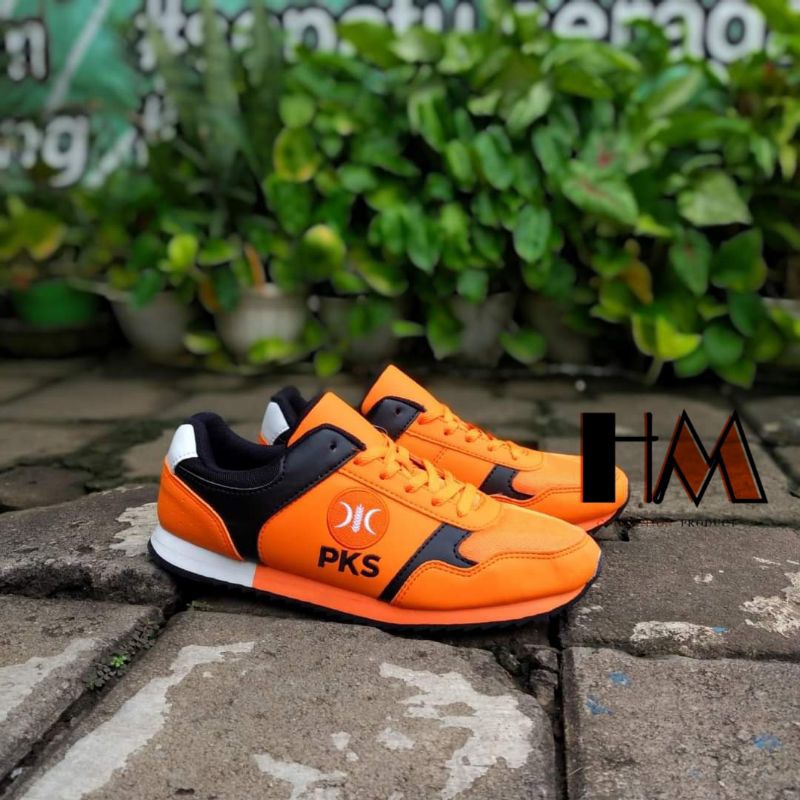 Jual SEPATU PKS SEPATU PARTAI SEPATU ORANGE | Shopee Indonesia