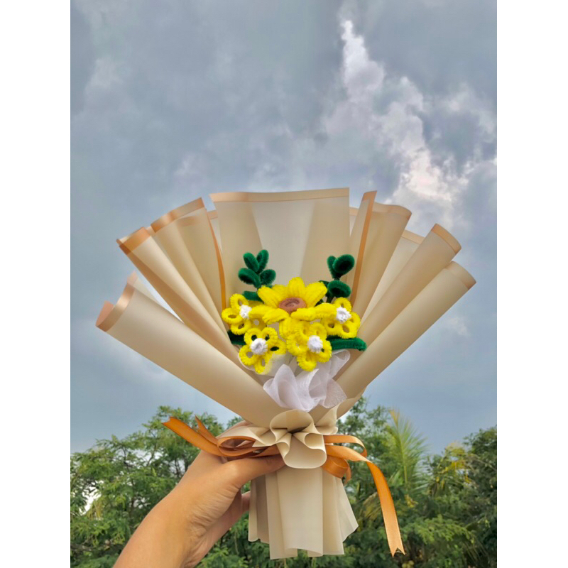 Jual buket bunga matahari kawat bulu/bouquet pipe flowers/hadiah sidang ...