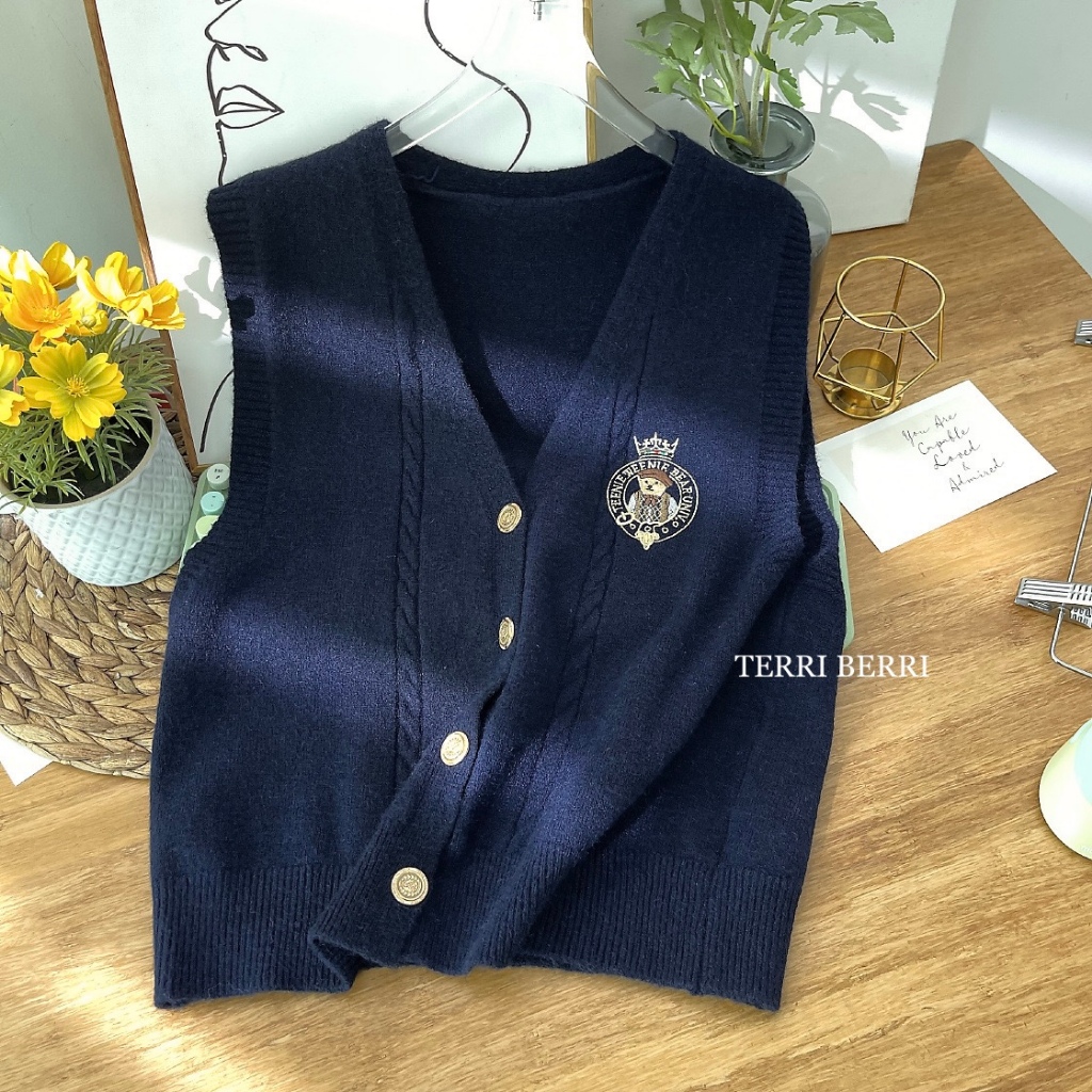 Jual Eunjoo Bear Vest Knit Bordir Korea | Rompi Rajut Premium Academy ...