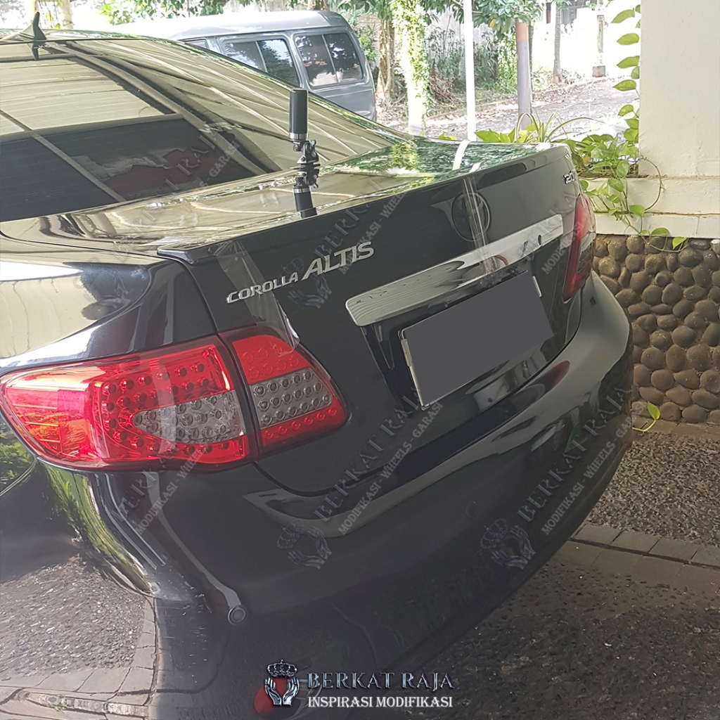 Jual Spoiler Ducktail Plastik ABS Altis Gen 10 2008-2013 | Shopee Indonesia