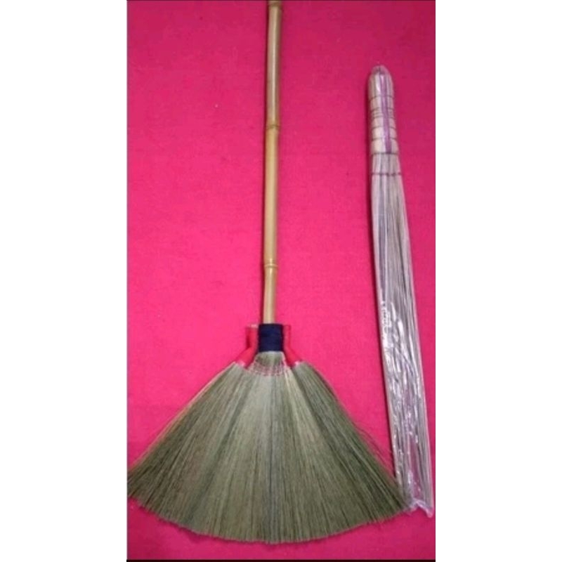 Jual paket sapu lidi kasur + sapu rayung gagang bambu | Shopee Indonesia