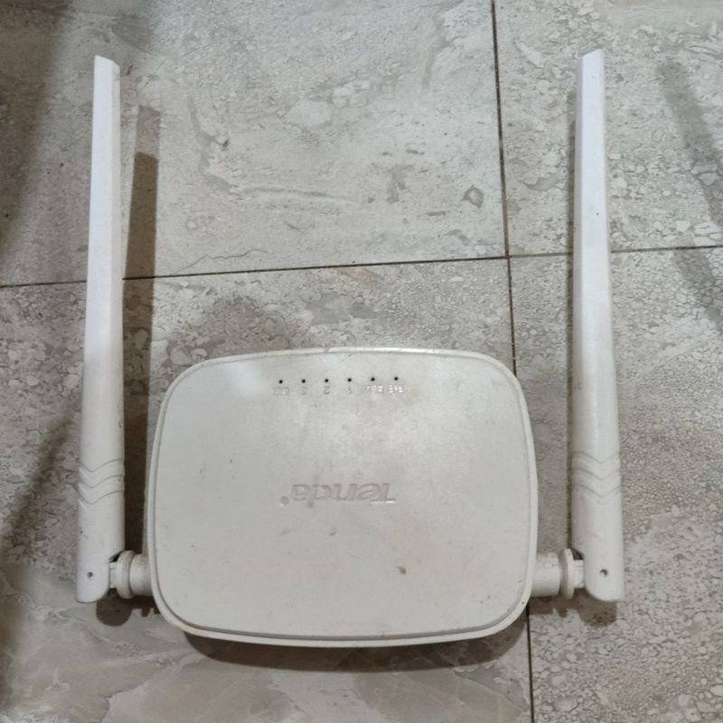 Jual router bekas migrasi tenda n301 plus adaptor | Shopee Indonesia