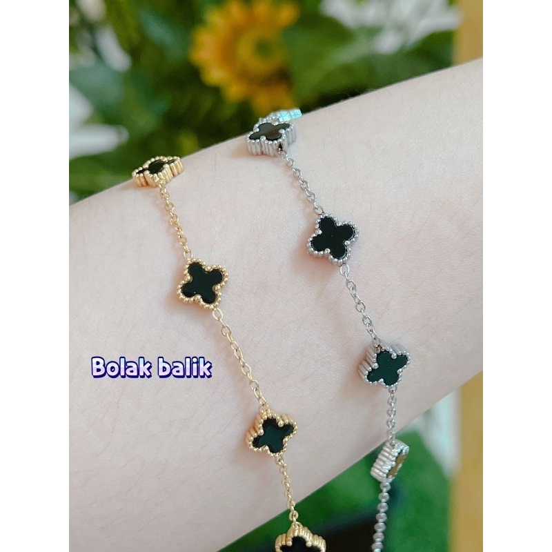 Jual Gelang titanium clover (bolak-balik hitam) | Shopee Indonesia
