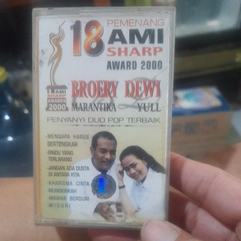 Jual kaset pita 18 pemenang Ami sharp award 2000 broery marantika dewi yull (1025) | Shopee ...