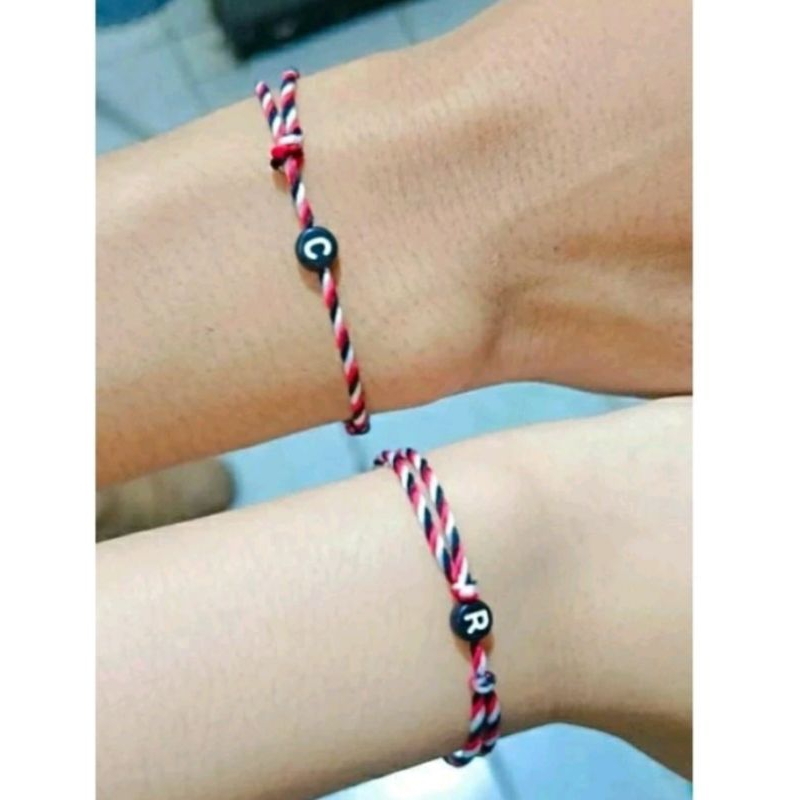 Jual Gelang tridatu inisial huruf alfabeta bisa custom gelang Tridatu ...