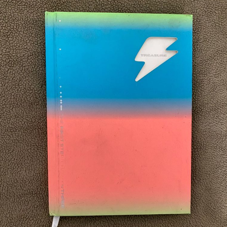 Jual ALBUM TREASURE CHAPTER 3 WHITE VER. (UNSEALED) | Shopee Indonesia